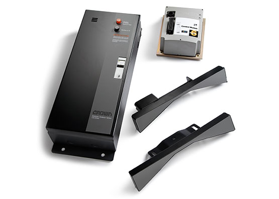 Order Picker | SP Series | Crown Lift Trucks